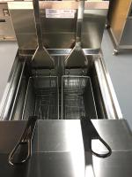 China OFG-H321L Automatic Gas Deep Fryer with 50,000 BTU Heating and 25L Capacity - Dual Basket Commercial Chip Fryer for sale