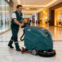 China 800mm Squeegee Walk Behind Floor Scrubber Machine 50L Recovery Tank 4.5h Working Time 2-Year Warranty for sale