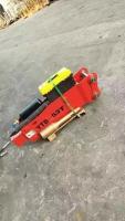 China YTB53 Top Type / Triangle Hydraulic Breaker 53 Chisel Suit 2.5-4.5 Ton Excavator for sale