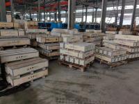 China Hydraulic Rock Demolition Hammer Breaker Spare Parts Through Bolts for sale