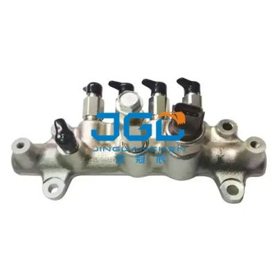China High Pressure Common Rail Injector 8-97306063-4 for ZX240-3 Excavator Engine Parts 240HP for sale
