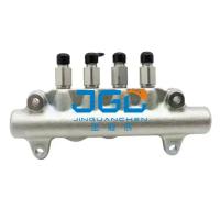 China High Pressure Common Rail Injector 8-97306063-4 for ZX240-3 Excavator Engine Parts 240HP for sale