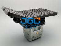 China Excavator Pedal Foot Brake Valve Assembly for SY55 SY65 SY75 High Sensitivity 24V for sale