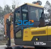 China LG670BM Excavator Front Rear Door Skylight Upper Lower Arms Safety Glass 12mm for sale