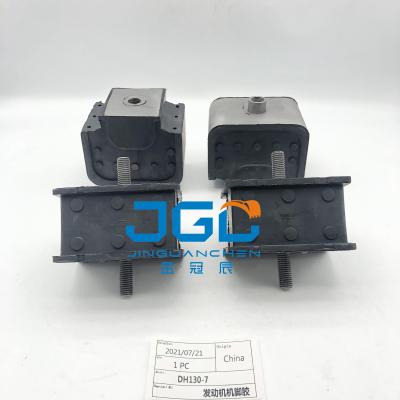 China Doosan Daewoo DH130-7 Engine Mount Excavator Parts Rubber Shockproof 1.5kg for sale