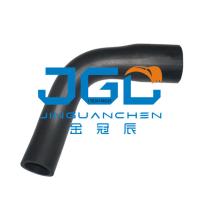 China Upper Lower Radiator Hose for 4BD1 Engine EX100-2 Excavator Hydraulic Rubber Pipe 3050683 for sale
