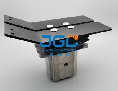 China Excavator Foot Pedal Valve for SY335 SY360 SY365 DH55 DH60 150-7 Hydraulic Hammer Control for sale