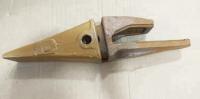 China 1U3302 Excavator Bucket Teeth With Teeth Holder for sale
