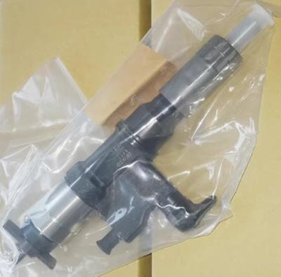 China Fuel Injector Nozzle 5878676 for SH210-5 SH240-5 SH350-5 SH360-5 SH380-5 SH460-5 Excavator Engine Parts for sale