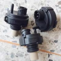 China Air Pressure Vacuum Switch EC220D 250D 350D 240B 360B 380D For Excavators 6675 High Quality for sale