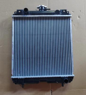 China Excavator Water Plastic Radiator 370x450x36mm for Kubota20 Engine Cooling for sale