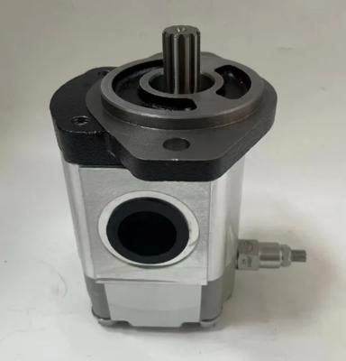 China Excavator Hyundai R455 R480-9 R520-9 Gear Pump 31NB-30020 High Efficiency Output for sale
