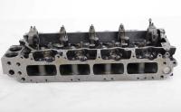 China New Cylinder Head Assembly Isuzu 4HK1 Diesel Engine Spare Parts Construction Machinery for sale