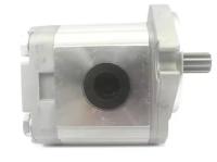 China Excavator EX200-1 HPV116 Hydraulic Pilot Pump Gear Pump 9217993 1 Year Warranty for sale