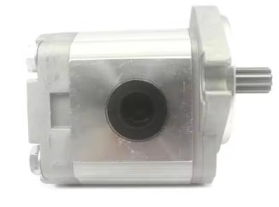China Excavator EX200-1 HPV116 Hydraulic Pilot Pump Gear Pump 9217993 1 Year Warranty for sale