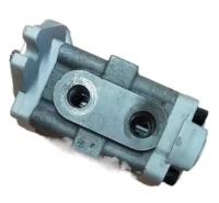 China Excavator Pilot Gear Pump SBS-140 200-3406 for E325C E325B E325D Hydraulic Gear Pump for sale