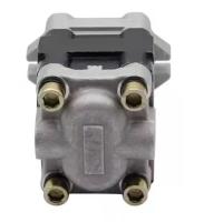 China Nachi PVD-1B-32CP-8G5-5022 Gear Pump Charge Pump for Excavator 32cc High Quality for sale