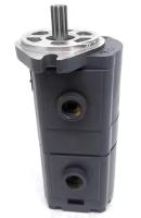 China EX200 Excavator Hydraulic Gear Pump 9218005 Pilot Assembly 25cc High Pressure for sale