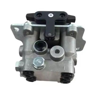China Excavator Pilot Valve 702-16-01430 for PC200-6 PC400-6 PC450LC-6 PC60-7 PC70-7 PC100-6 PC120-6 for sale