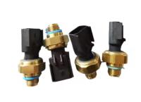 China PC450-8 Excavator SAA6D170E Engine Oil Pressure Sensor 6219-81-1961 24V for sale