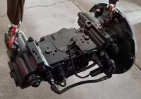China Komatsu PC200-6 PC220LC-6 PC230-6 Hydraulic Main Pump 708-2L-00423 708-2L-00442 for sale