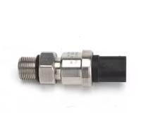 China SK200-6 SK200-8 Excavator 8607307 High Pressure Sensor Switch LC52S00012P1 24V for sale