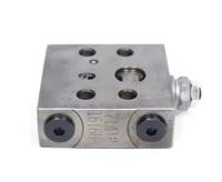 China Excavator Hydraulic Reducing Relief Valve 702-21-55100 for PC130-7 PC160-7 PC118 PC128 PC130 for sale