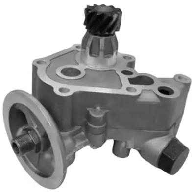 China New Oil Pump ME014603 For Engine 4D30 4D31 4D32 Excavator E70B E110 for sale