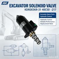 China Excavator Camshaft 1361157 for 3406E C15 14.6L Engine Parts High Strength for sale