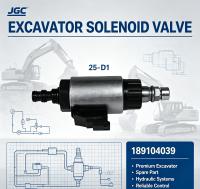 China Camshaft 6137-41-1120 for PC200-3 Excavator 6D105 Engine High Strength for sale