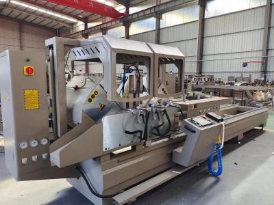 China 550mm CNC Double Head Mitre Saw for Aluminum Profile Cutting - 4.4kW Motor, 290-6000mm Range for sale