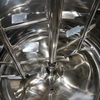 China Fruit Juice Stainless Steel Mixing Tank Beverage Shampoo Blending Tank 1000L for sale