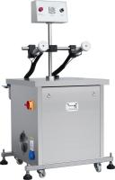 China Semi-automatic chemical cosmetic plastic bottle tube glass jar bottle air cleaning machine equipment for sale