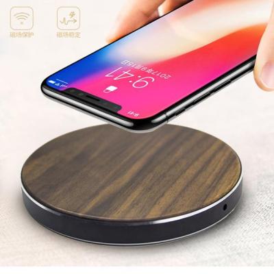 China Custom Wooden Wireless Charger Pad 10W Fast Charging 5V 2A for Corporate Gifts for sale