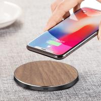 China Qi Wooden Wireless Charger 10W 2-10mm Charging Distance 5V 1A 9V 1.1A Output for sale