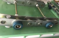 China Width 1000 Escalator Spare Part Pitch 135.46 Escalator Grease Lubrication for sale