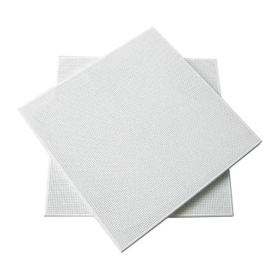 China Gold Perforated Aluminum Sheet 0.5mm-10mm Thickness for Indoor Wall Cladding Decoration for sale