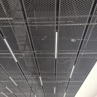 China Custom 2mm Heavy Duty Decorative Diamond Micro Mesh Aluminum Expanded Metal Sheet for Curtain Wall for sale
