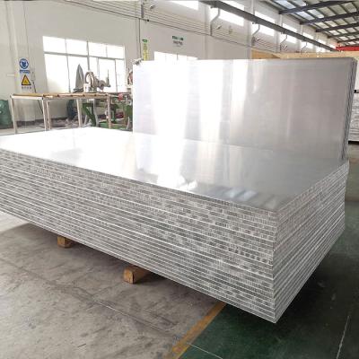 China Lightweight Aluminum Honeycomb Sandwich Panel 4.5-7.5kg/m2 for Building Facade and Signboard for sale