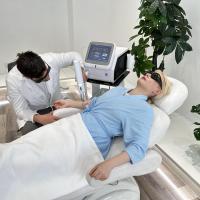 China OEM ODM Q Switch ND Yag Laser Machine 2000mj Carbon Peeling Laser Machine for sale