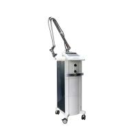 China 40w 60W Fractional CO2 Laser Machine For Wrinkle Removal Stretch Mark Scar Removal Tightening for sale