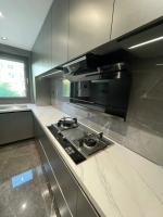 China Custom Design Home Kitchen Furniture with Fireproof Boards and Solid Wood Material for sale