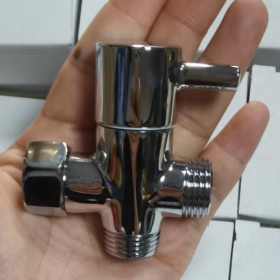 China Convenient and Durable Brass Body Faucet Accessories for Bathroom 150g for sale