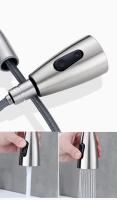 China Brass Construction Lizhen Kitchen Water Tap with Pull Out Sprayer and CLASSIC Style for sale