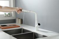 China Modern Kitchen Sink Mixer Taps with Pull Out Spray and Single Handle Copper Faucet for sale