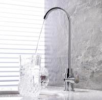 China Convenient 2-in-1 Faucet Cold Water and Instant Sparkling Water for Modern Kitchens for sale