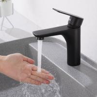 China Hot Cold Water Function 2024 Lizhen Hwa-Vic Brass Black Basin Faucet for Luxury Bathroom for sale