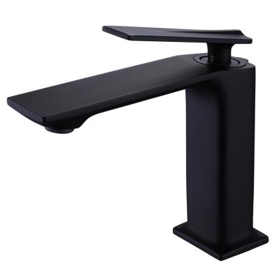 China Black Copper Faucet for Sink Massage Spray Pattern Included Stylish Design for sale