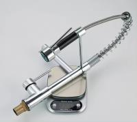 China Pull Out Spray Silver Kitchen Faucet Hot And Cold Basin Tap for Lizhen Hwa.Con Design for sale