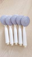 China Affordable ABS Plastic Bathroom Rainfall Hand Shower Head with Chrome Surface for sale